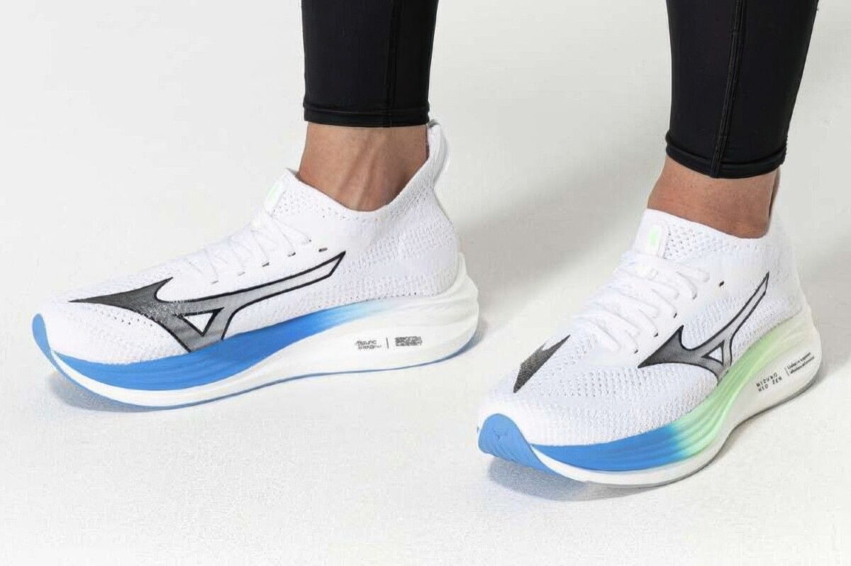 Mizuno Wave Rebellion Flash 3 (2025 New Release ) - Whatever RUN